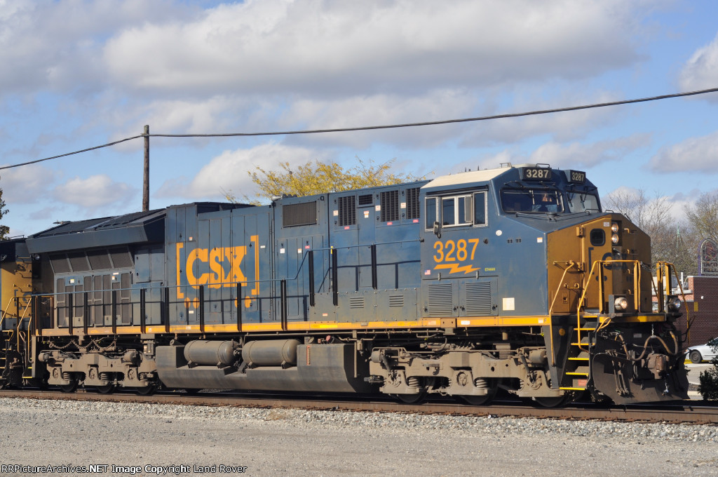 CSXT 3287 East